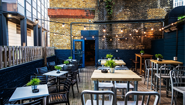 Auberge Waterloo 2FOR1 Tickets Offers | National Rail